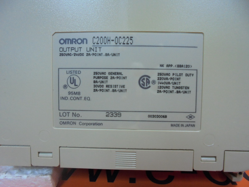 OMRON OUTPUT UNIT C200H-OC225 - 裕益科技自動化設備可程式編碼器PLC分散式控制系統DCS